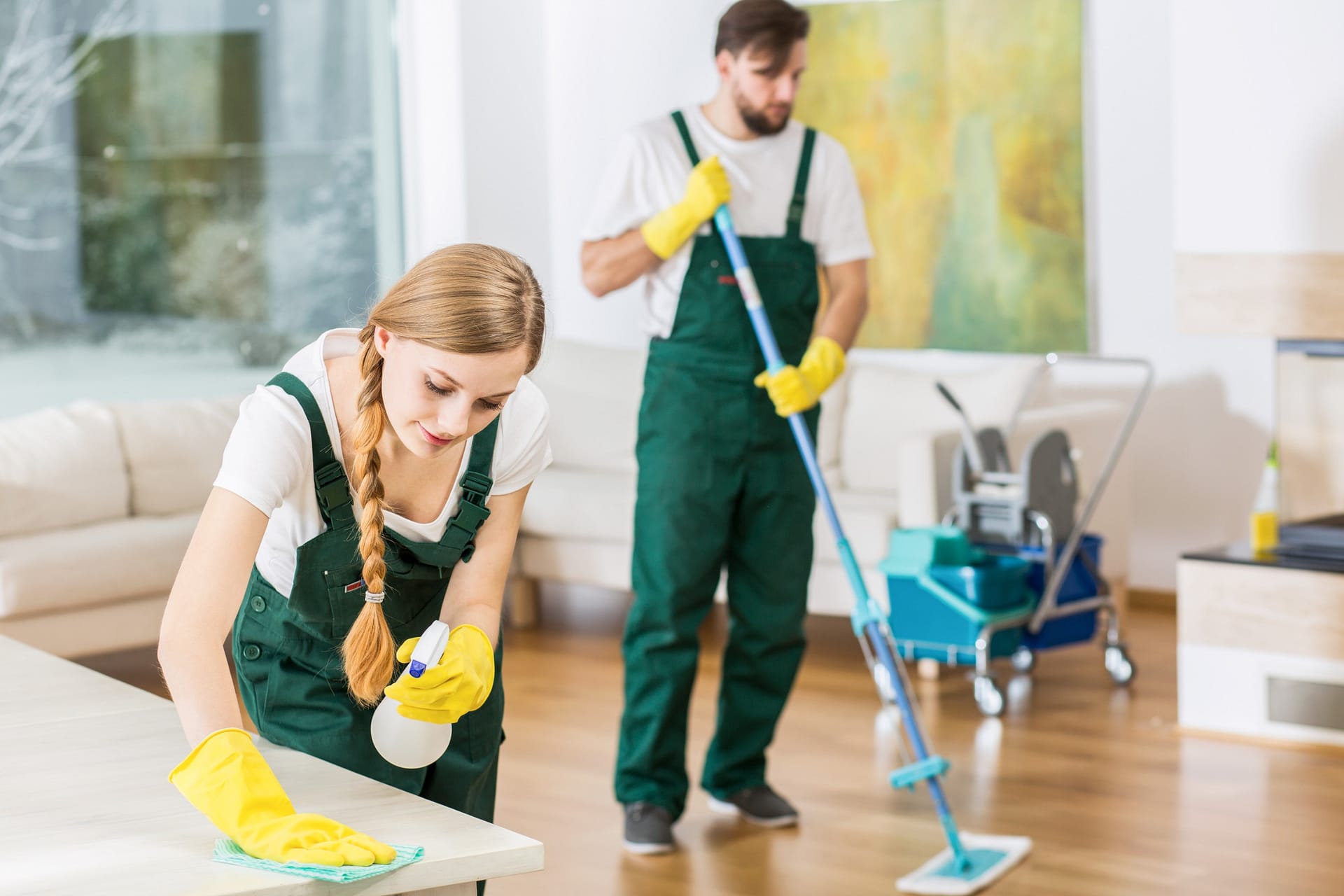5 Signs of a Bad House Cleaning Professional